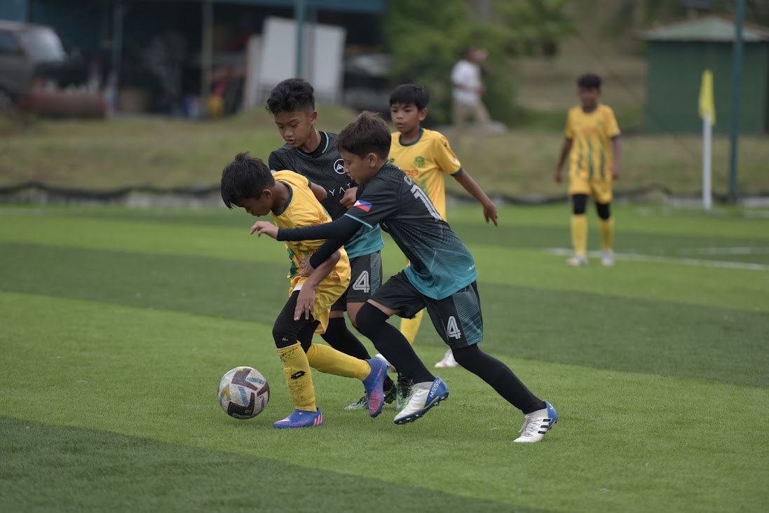 DLSZ Football athletes win bronze in the La Liga Youth Tournament in ...